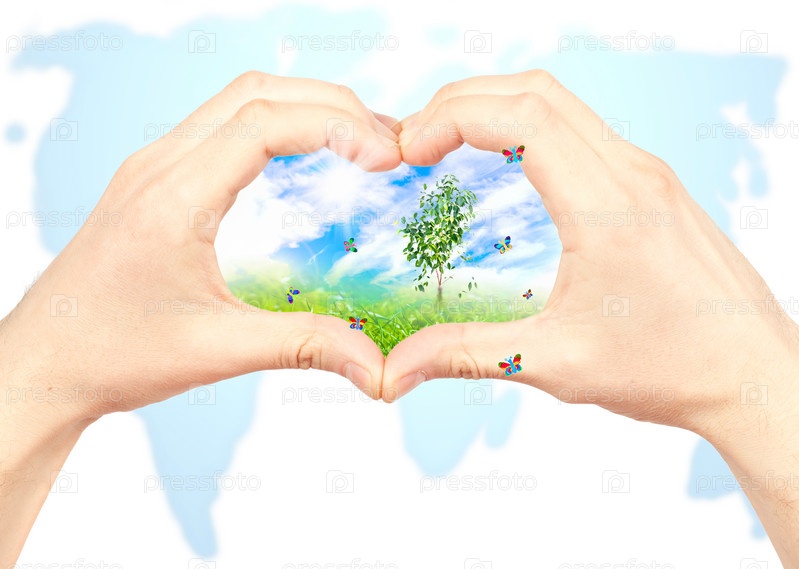 Фотография на тему Идиллистический пейзаж в человеческих руках на фоне ...