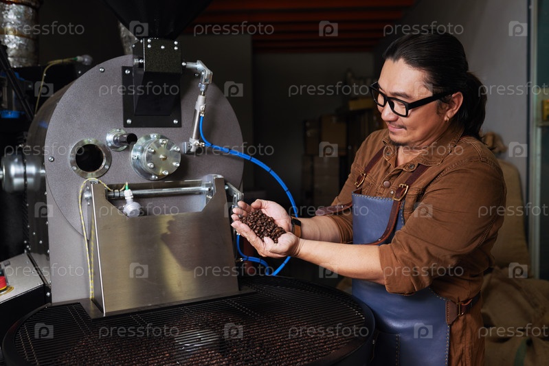 Фотография на тему Обжарка кофе | PressFoto